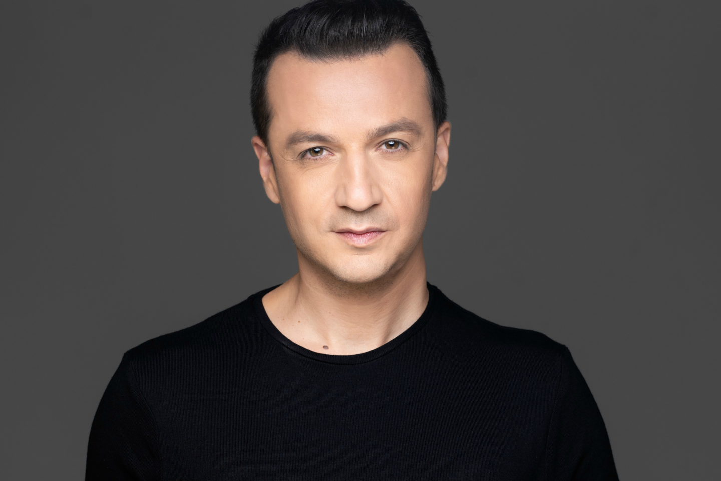 Ο Κωνσταντίνος Μάμαλης είναι η νέα φωνή από τη Θεσσαλονίκη που ...